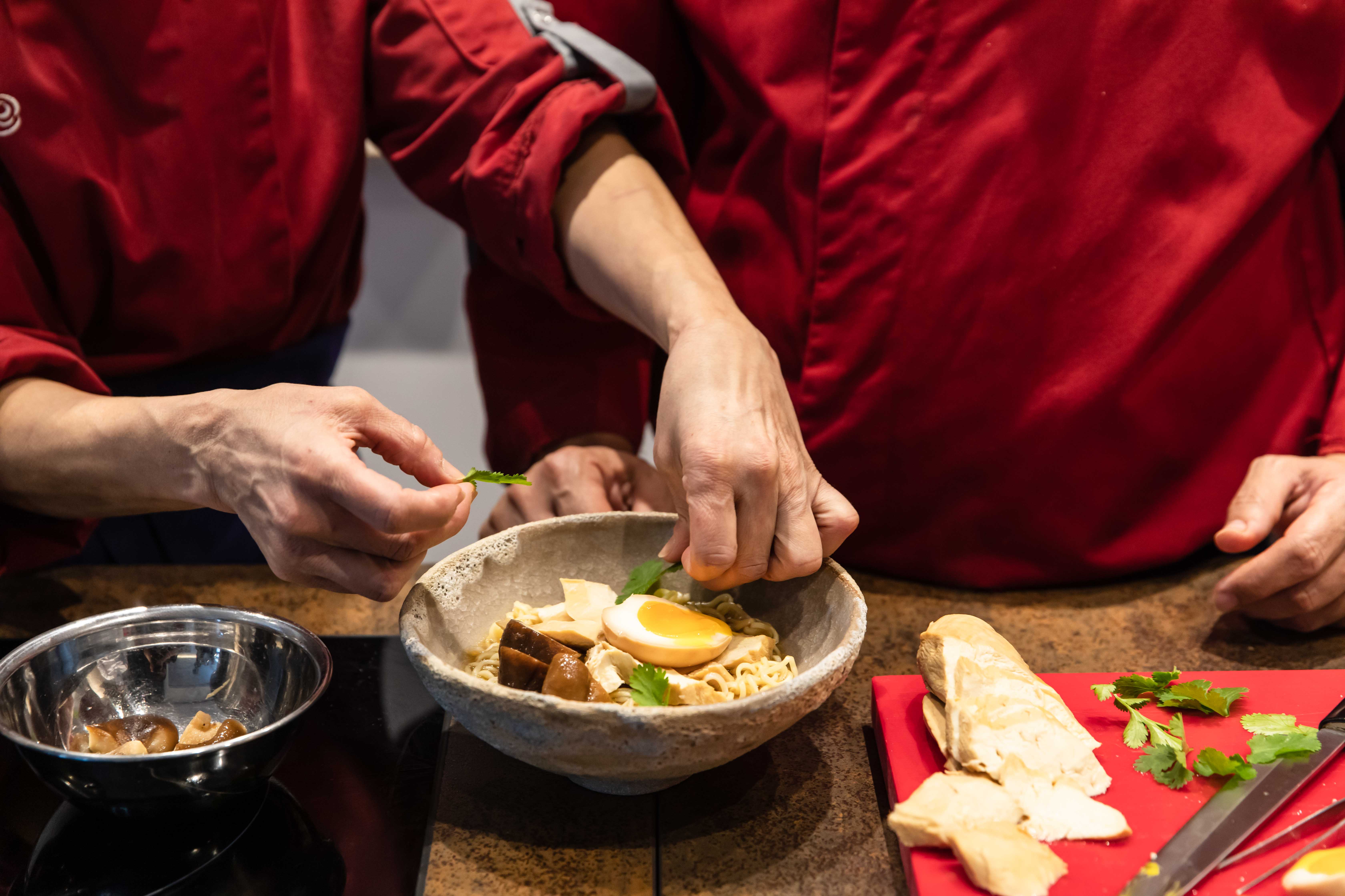 La nutrition accompagne la transition alimentaire des chefs. | Elior